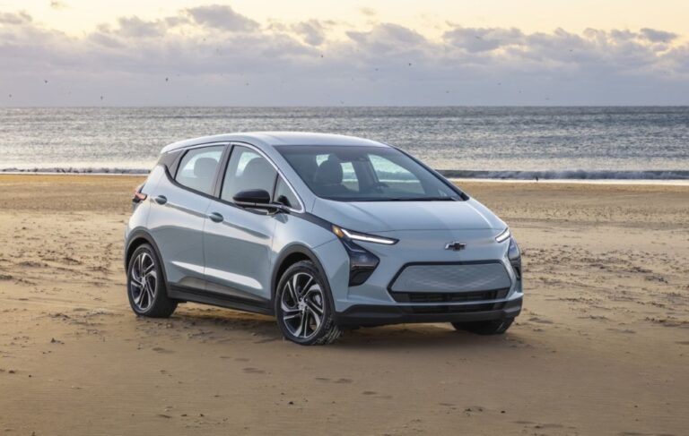 2025 Chevrolet Bolt EV Review: Redesigned for the Future of Electric ...