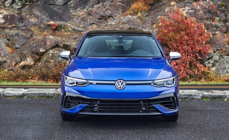 2024 Volkswagen Golf R Specs: Redefined Performance and Style - Inside ...