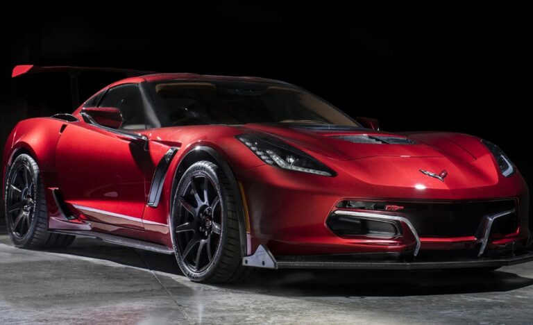 2025 Chevy Corvette EV Price: The Future Unleashed and Redesigning ...