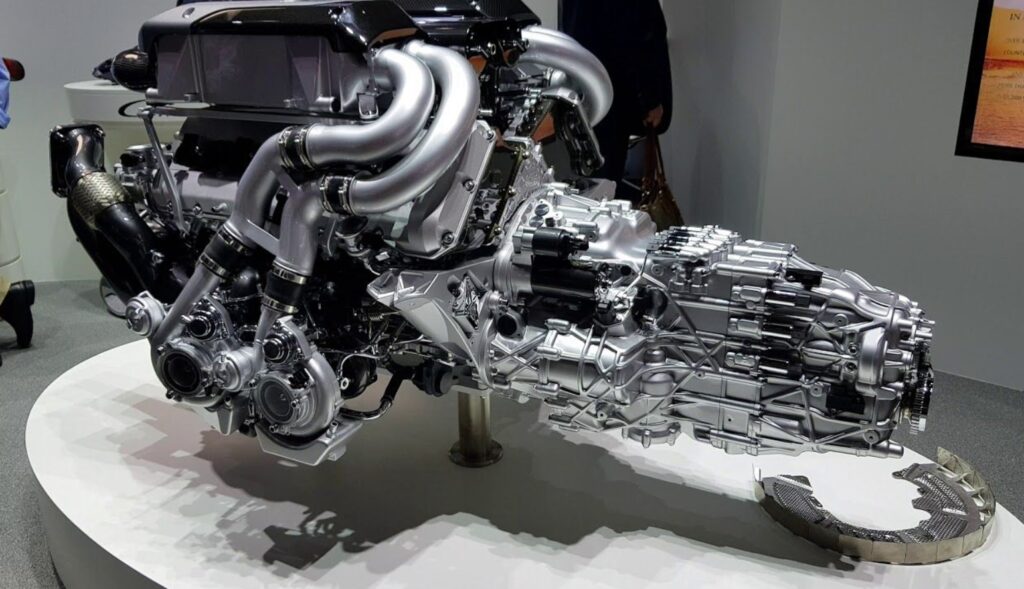 2025 Cadillac Escalade IQ Interior: The Future of Luxury - Inside The Hood