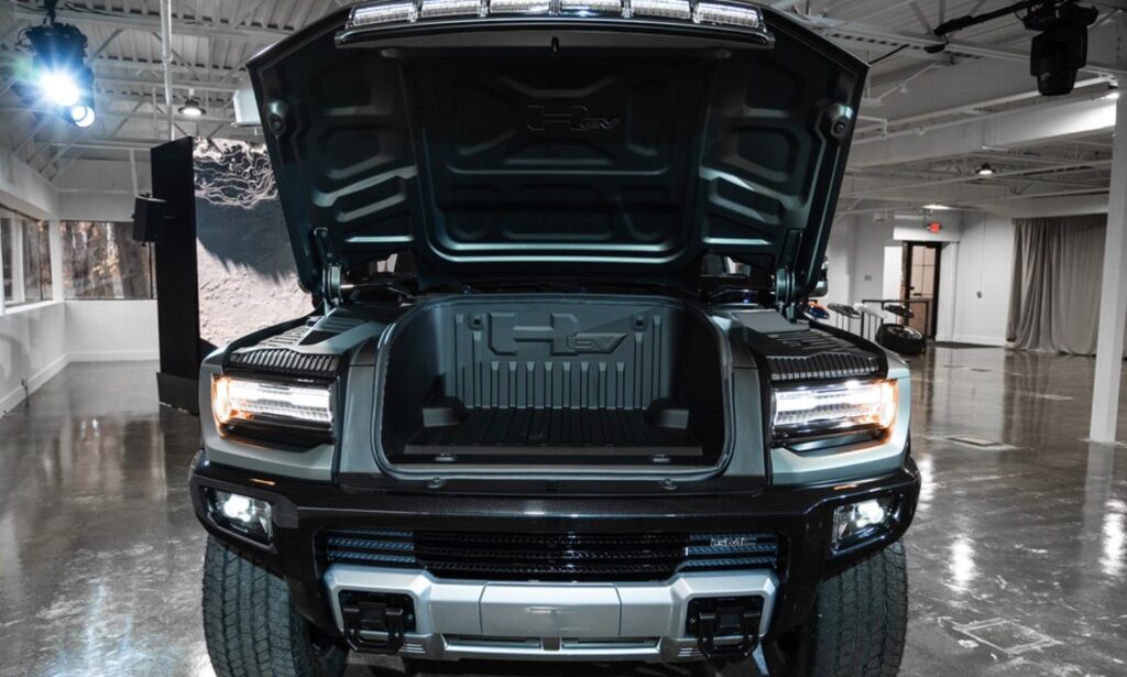 2025 GMC Hummer EV Specs: SUV Roars into the Future - Inside The Hood