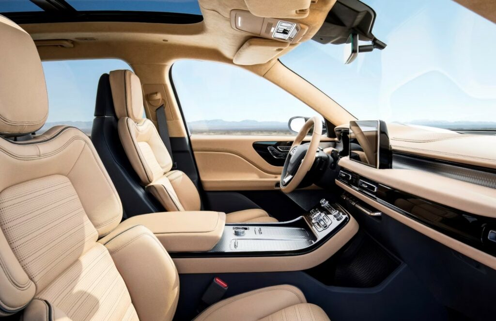 2026 Lincoln Aviator Specs, Price, Review - Inside The Hood