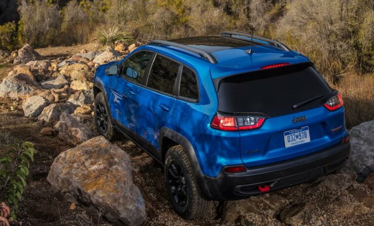 2026 Jeep Cherokee Review, Specs, Redesign - Inside The Hood