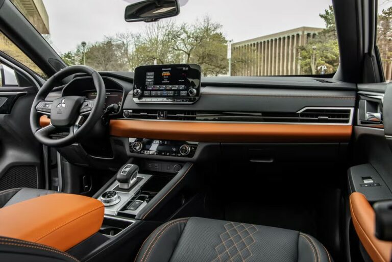 2026 Mitsubishi Outlander Specs, Review, Features - Inside The Hood