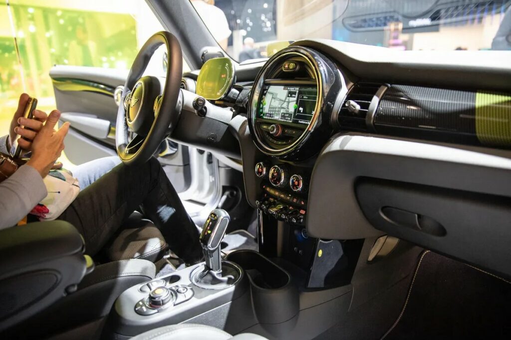 2026 Mini Cooper SE Changes, Redesign, Dimensions - Inside The Hood