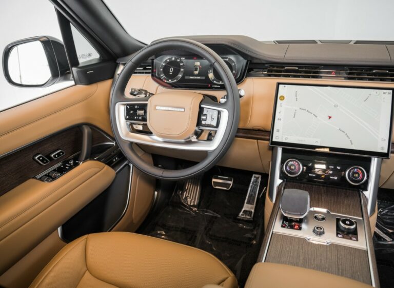 2027 Land Rover Range Rover Specs, Price, Configurations - Inside The Hood